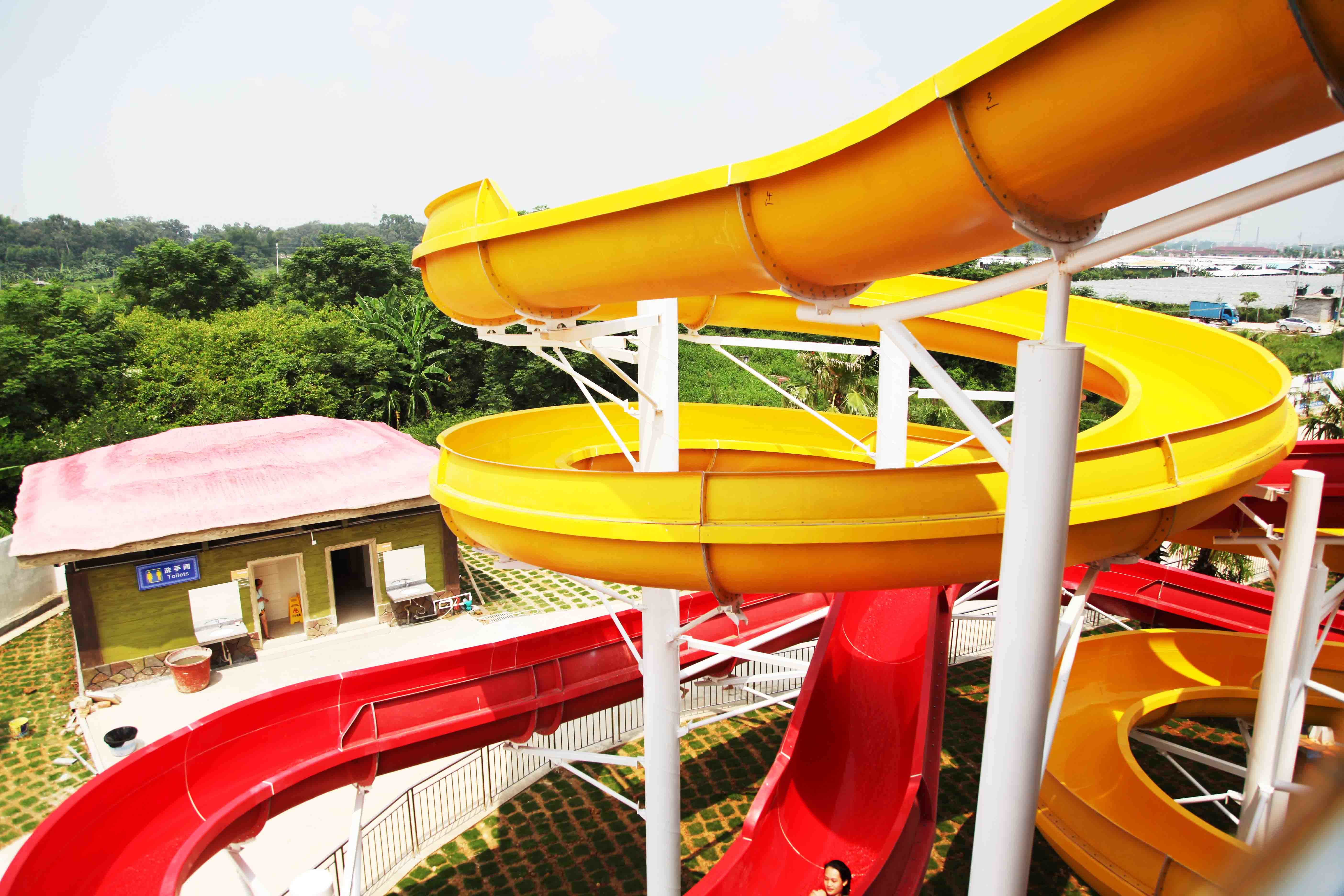 Fun Outdoor Adult Fiberglass Water Slides CE , Customized Length for ...